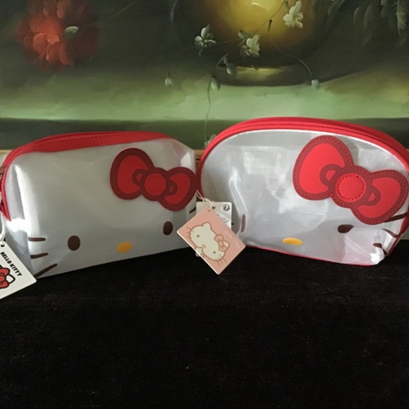 Sanrio | Bags | Nwt 2 Pcs Miniso Sanrio Hello Kitty Mesh Shell Makeup ...
